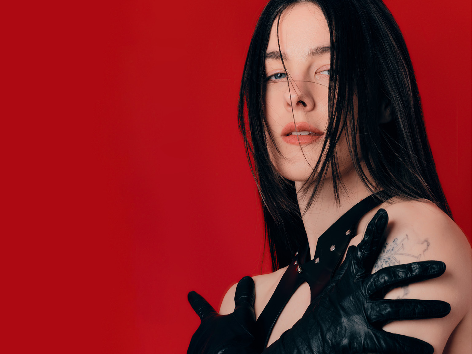 Qui est Malvina, la compositrice qui conjugue techno, pole dance et ...