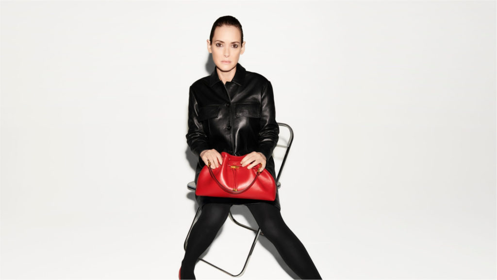 Winona Ryder est la nouvelle muse de Jimmy Choo - Mixte Magazine
