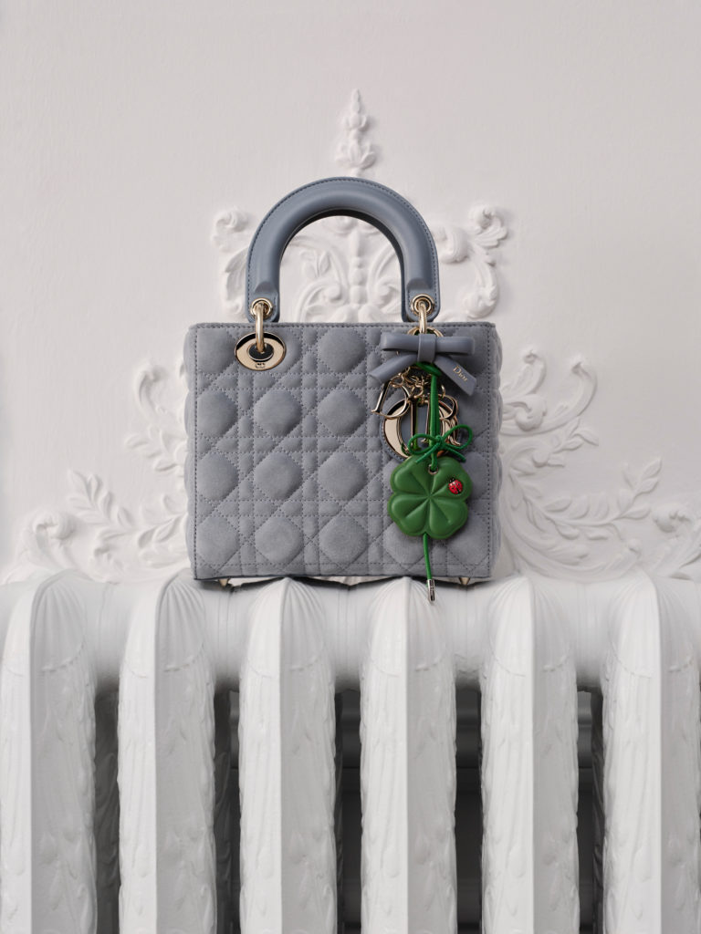 Dior installe un pop-up au Bon Marché, clin d’œil à la boutique ...